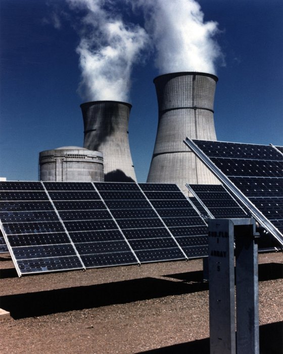 Güneş Panellerini Geri Dönüştürme | SolarAVM